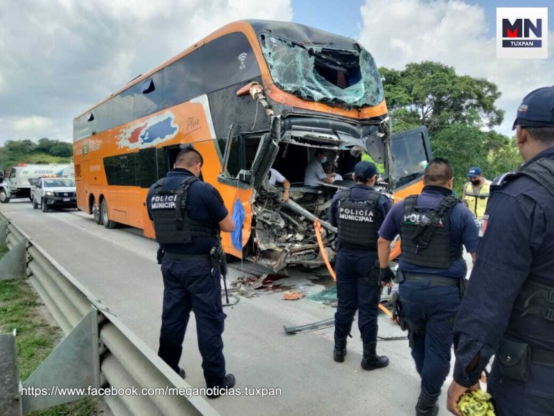 Accidente En La México Tuxpan Una Persona Fallecida